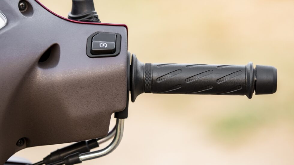 Suzuki Access 125 (BS6) - BikeKhoj