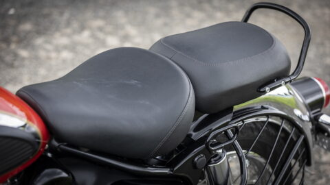 Royal Enfield Classic 350 - Specifications, features, Images - BikeKhoj
