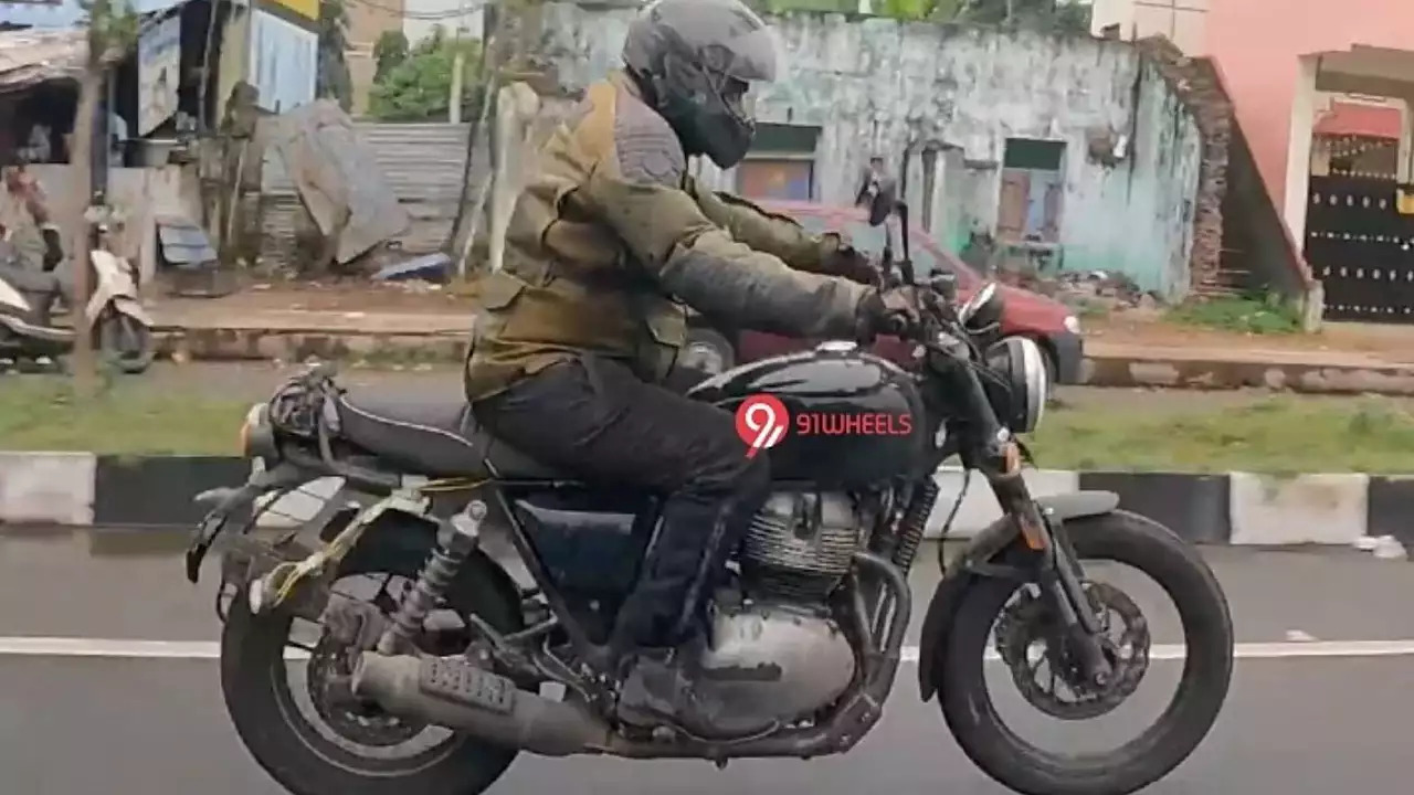 Royal Enfield Interceptor 650-based scrambler spied again - BikeKhoj
