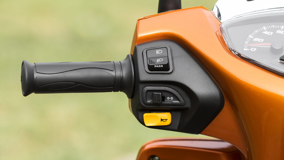TVS Jupiter 125 Price - Specifications, features, Images - BikeKhoj