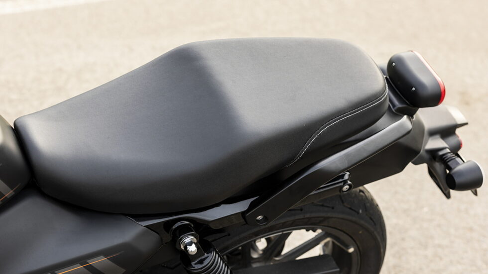 Harley-Davidson X440 Price - Specifications, features, Images - BikeKhoj