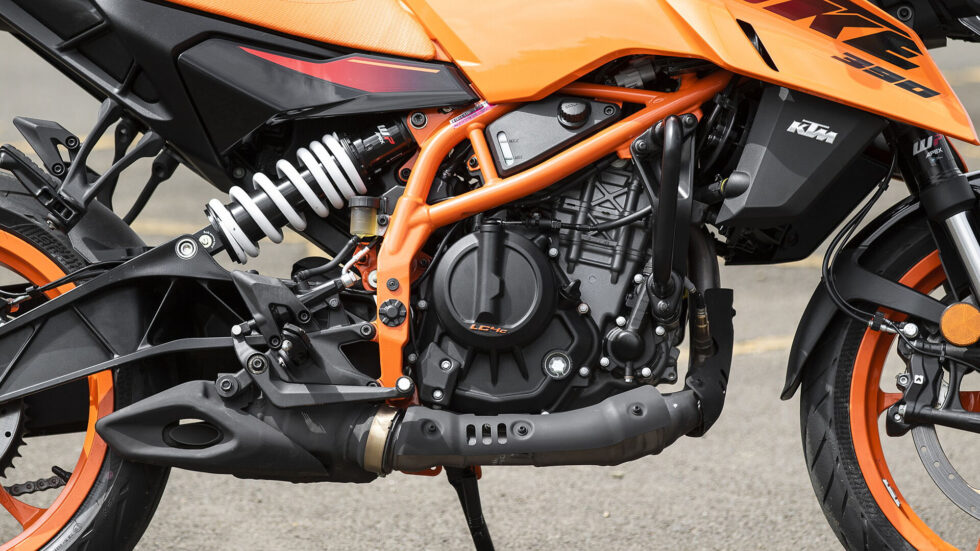 KTM 390 Duke Price - Specifications, features, Images - BikeKhoj