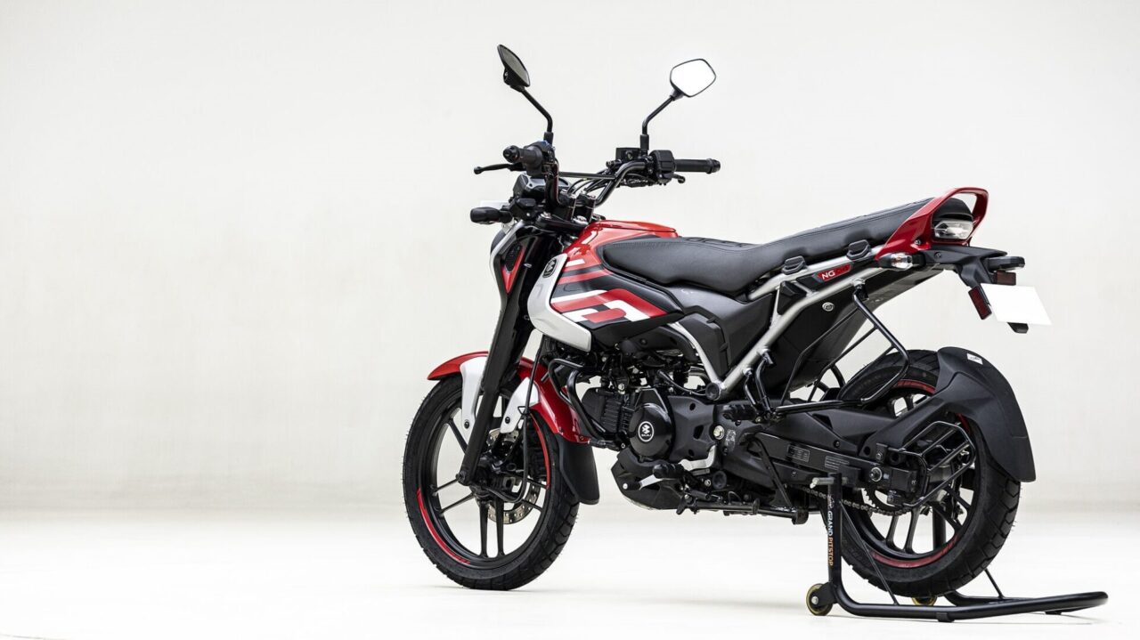Bajaj Freedom Price – Specifications, Mileage - Bajaj CNG Bike - BikeKhoj